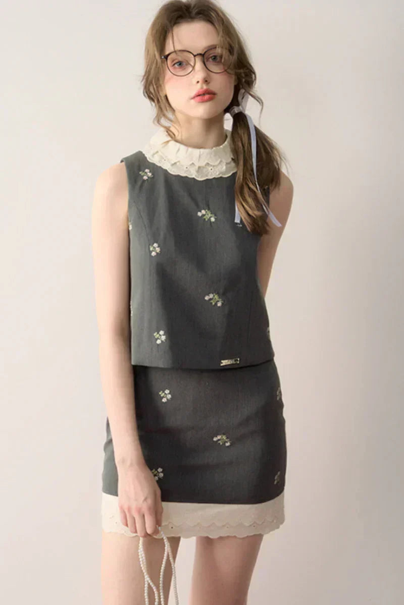 The Elegance of Frills and Floral Patterns in Spring Fashion – LUNA PIXIE